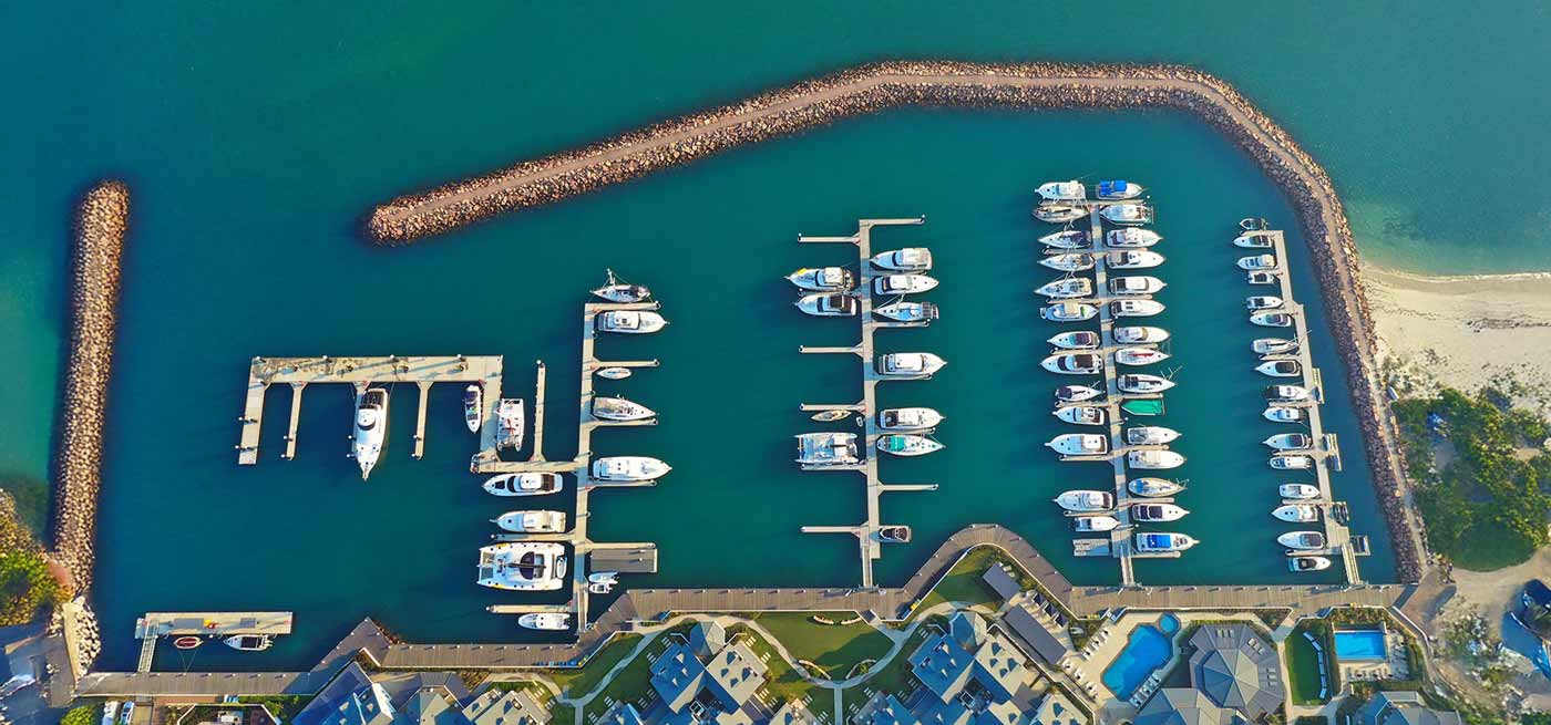 Yacht Marina: Port Difference & Services | Navi.training Blog ⛵